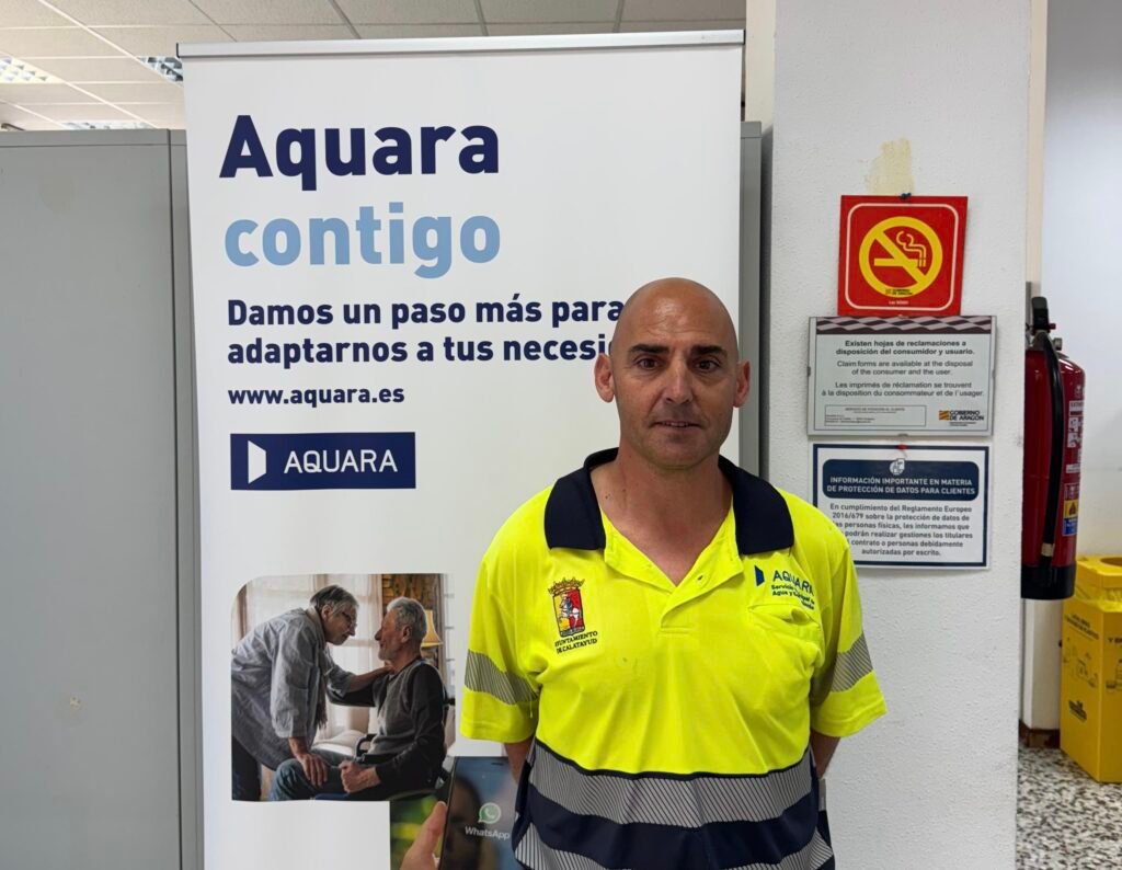 Un empleado de Aquara en Calatayud, primer acreditado en montaje y ...